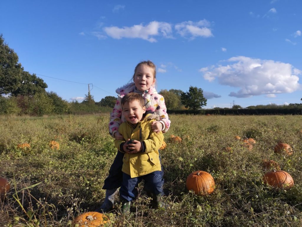 Pumpkin Picking at Sunnyfields Farm! - Prosecco Mum
